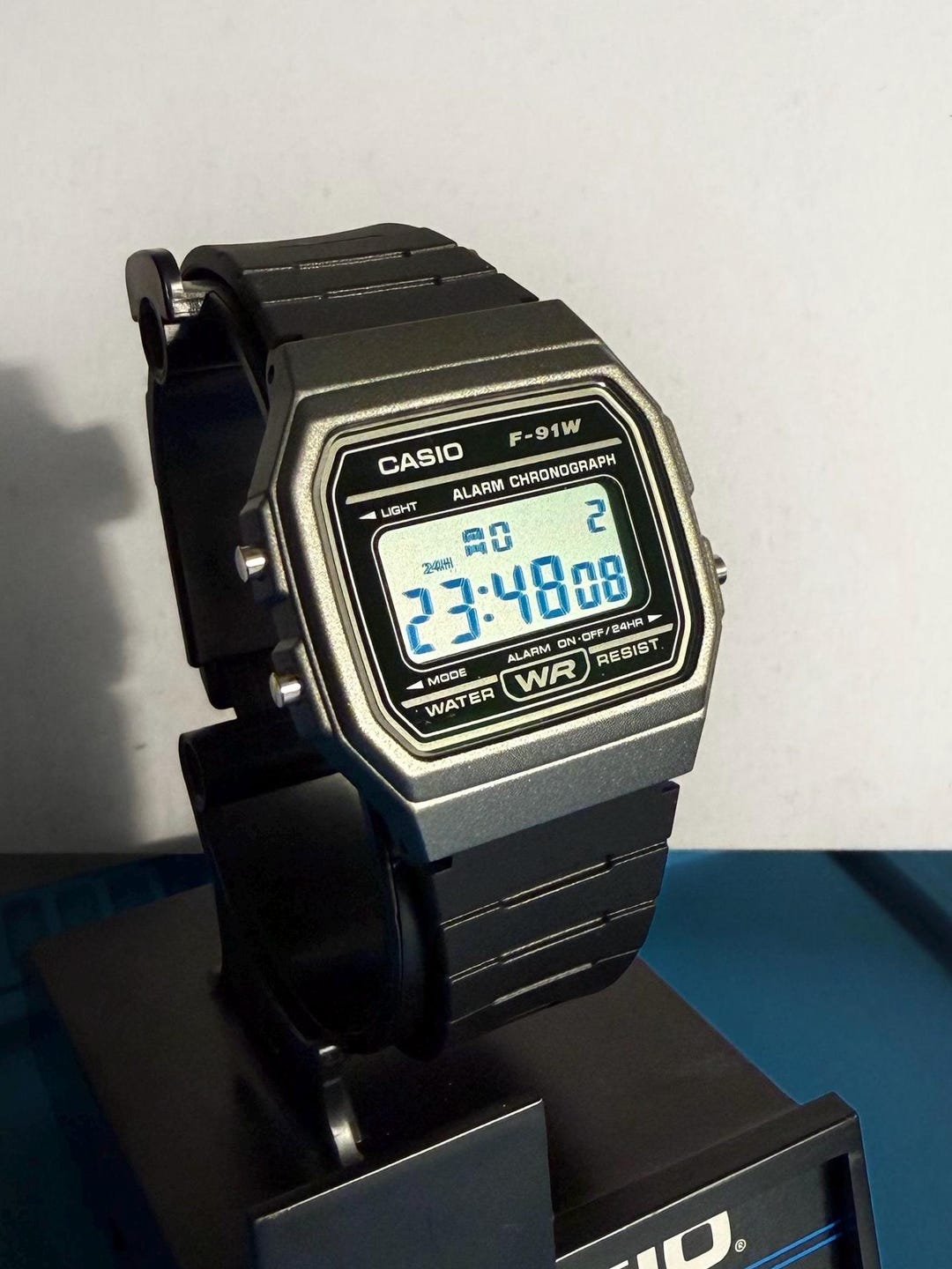 Casio F91WM-1B – Custom Negative Display Mod - Etsy