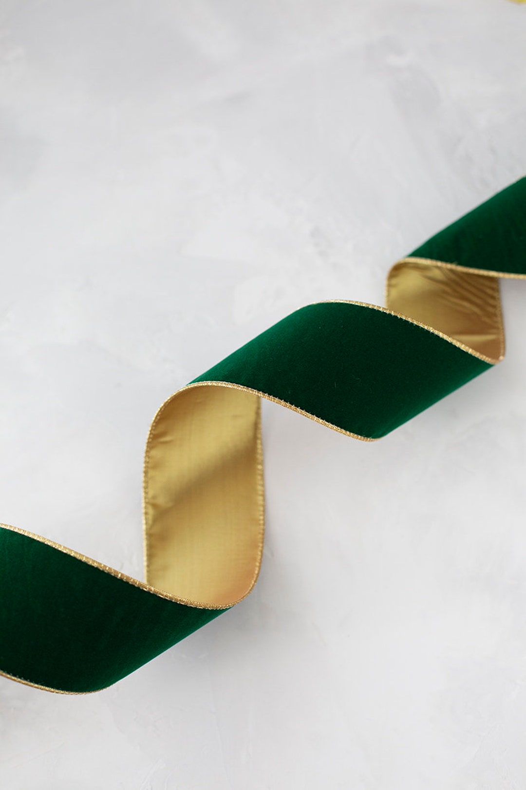 Hunter Green Velvet Wired Ribbon W/ Gold Metallic Lamé Backing 9.7 ...
