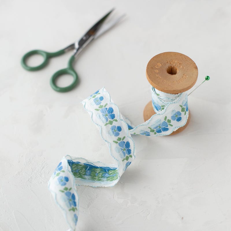 Scallop Ribbon Thin - Etsy