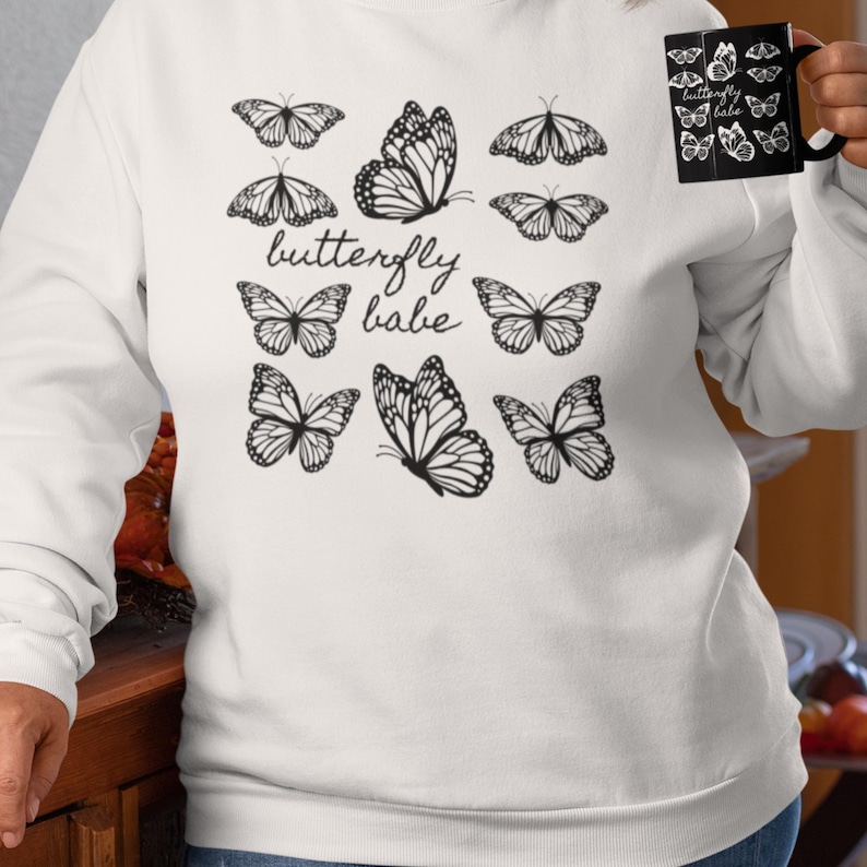 Monarch Butterfly Sweatshirt, Nature Lover Gift - Etsy