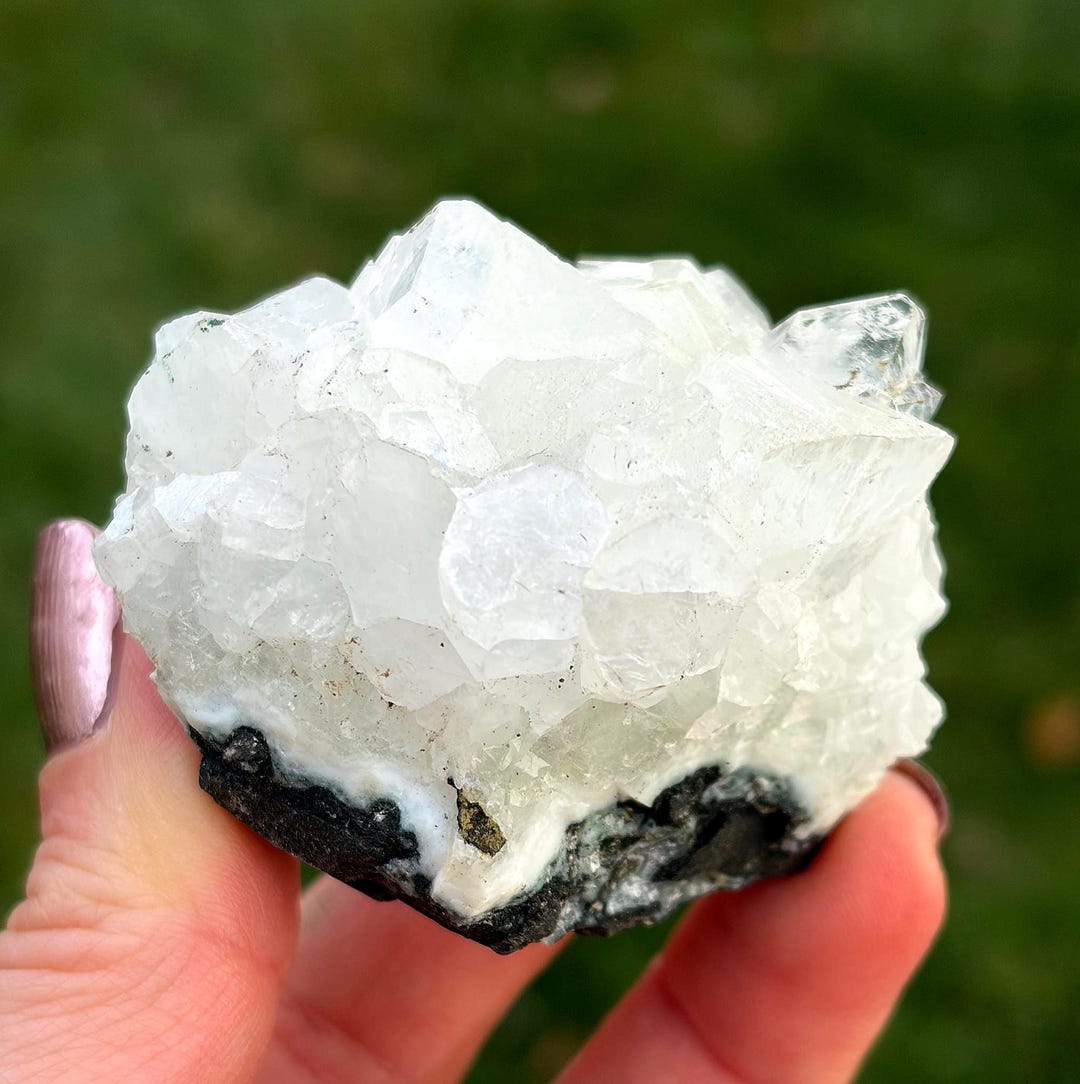 Rare Arizona Diamond Apophyllite Crystal - Mined in Globe-miami ...