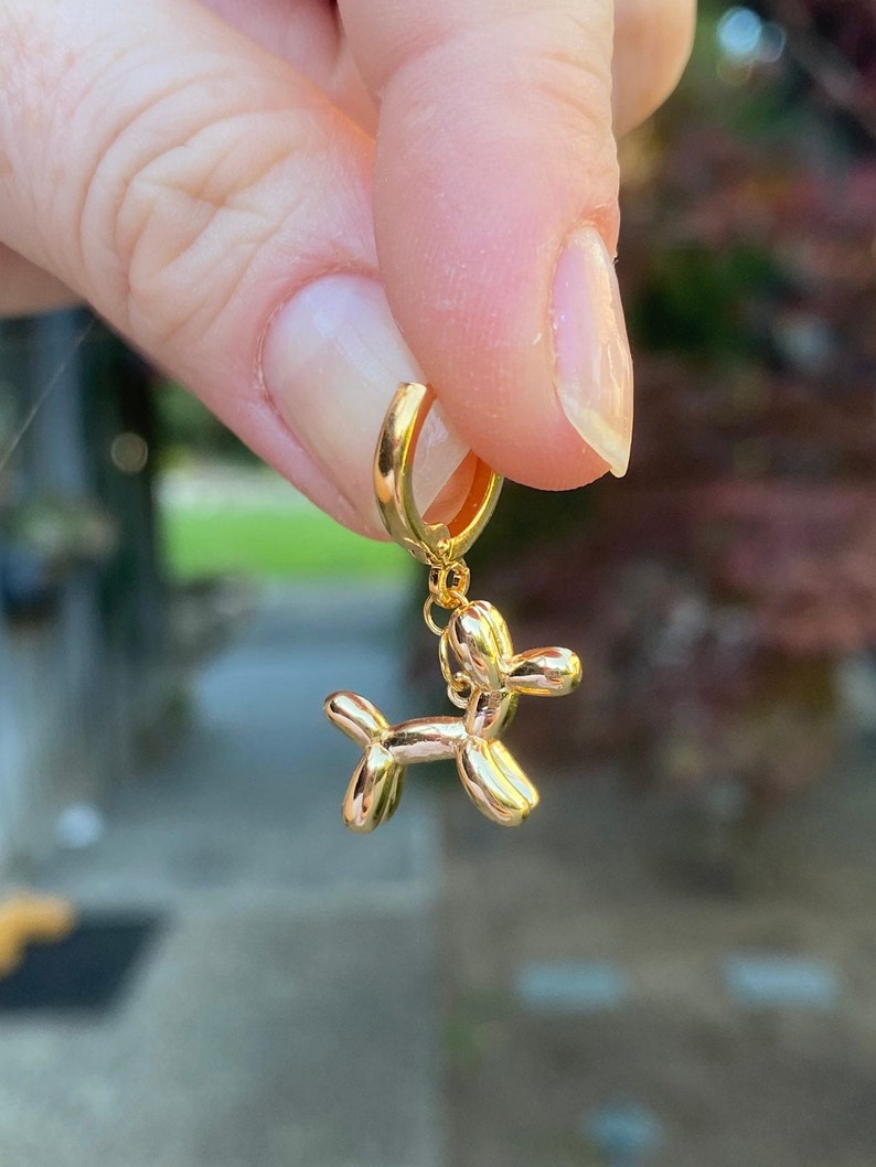 Gold Balloon Dog Huggie Earrings: Kitsch Pop Art Jewelry, 3D Animal ...