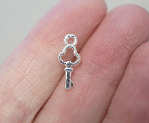 20 Tiny Small Metal Silver Plated Key Charms 16mm | Etsy