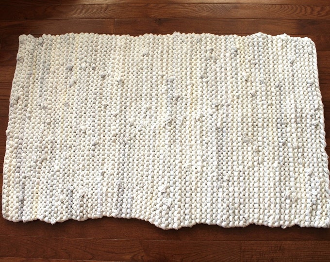 Creamy White Rag Rug Upcycled T Shirt Laundry Room Cottage Chic French ...