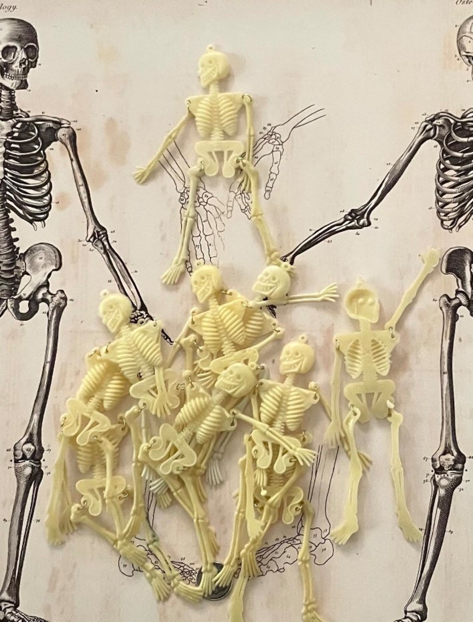 10 Pcs Vintage Halloween Plastic Skeletons Movable Arms & - Etsy