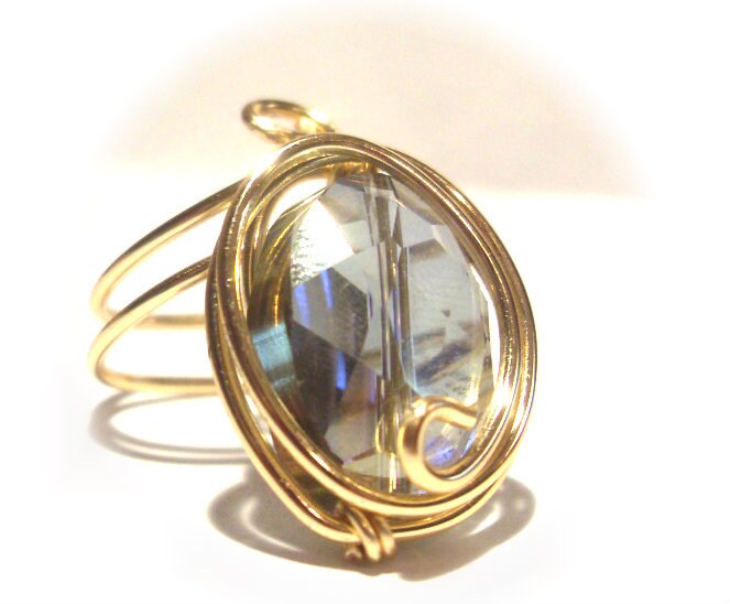 CLEARANCE Mirror Images// Was 55 NOW 40//gold Iridescent Ring// Size 7 ...