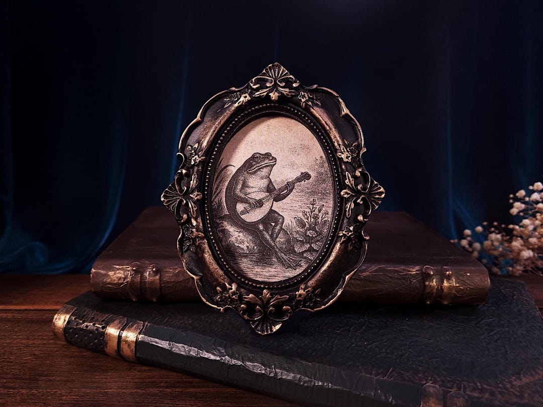 Mini Baroque Banjo Toad Portrait, Vintage Style Frame, Gothic ...