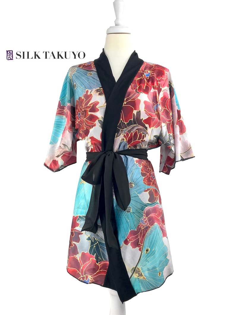 Japanese Kimono Robe, Luna Moth Moon Goddess - Etsy Ireland
