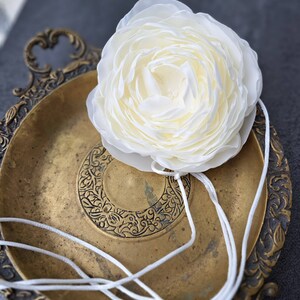 White Flower Choker Necklace Handmade Floral Choker Fabric Flower ...