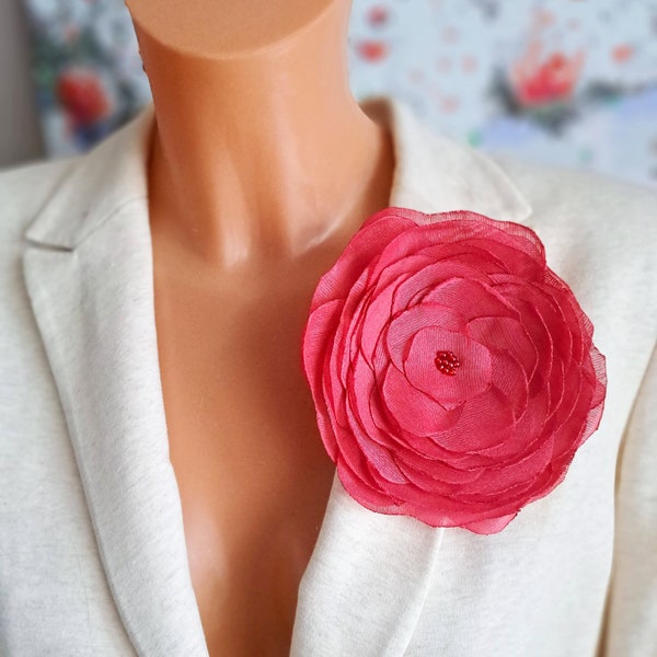 Red Flower Brooch - Etsy
