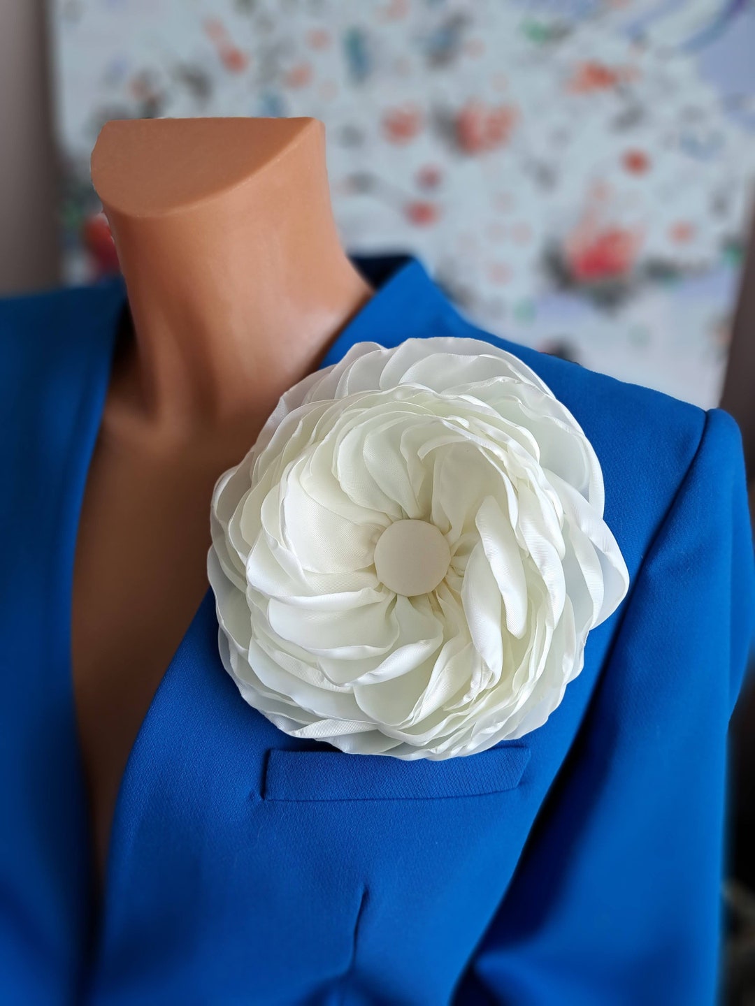 White Flower Brooch Elegant Fabric Flower Broach Gift for Women Fashion ...