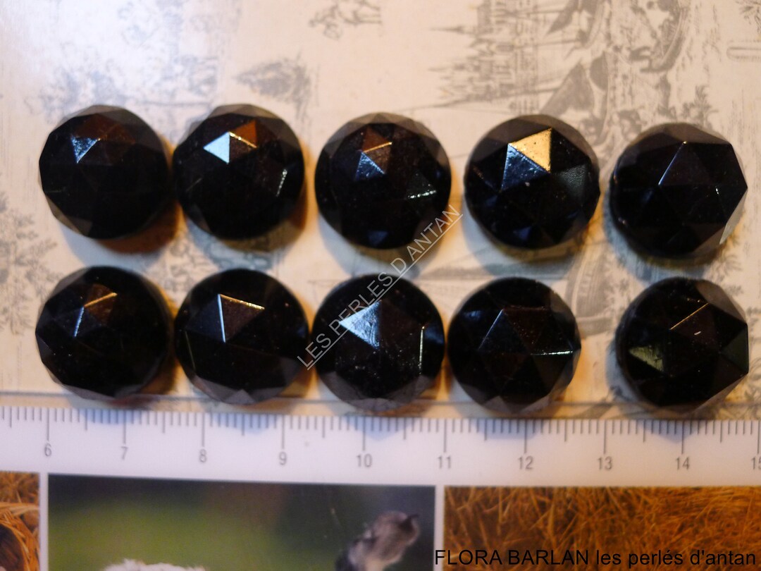 10 Antique Xixeme French Jet Beads - Etsy