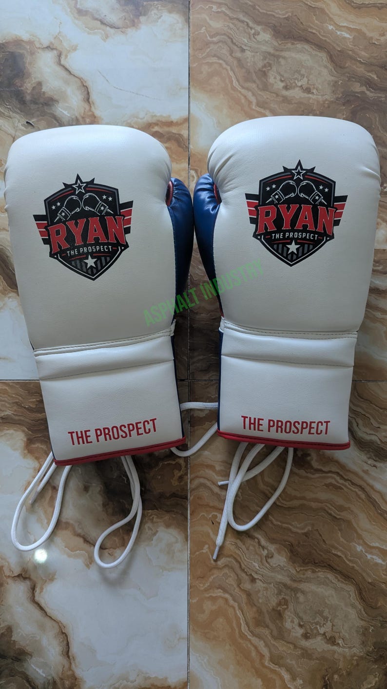 Gants de boxe à lacets personnalisés : nom, logo et équipement de ...