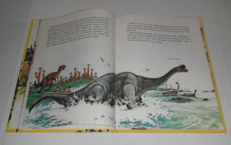 Dinosaurs Giants of the Past by Eileen Daly Illustrated by Rod Ruth A ...