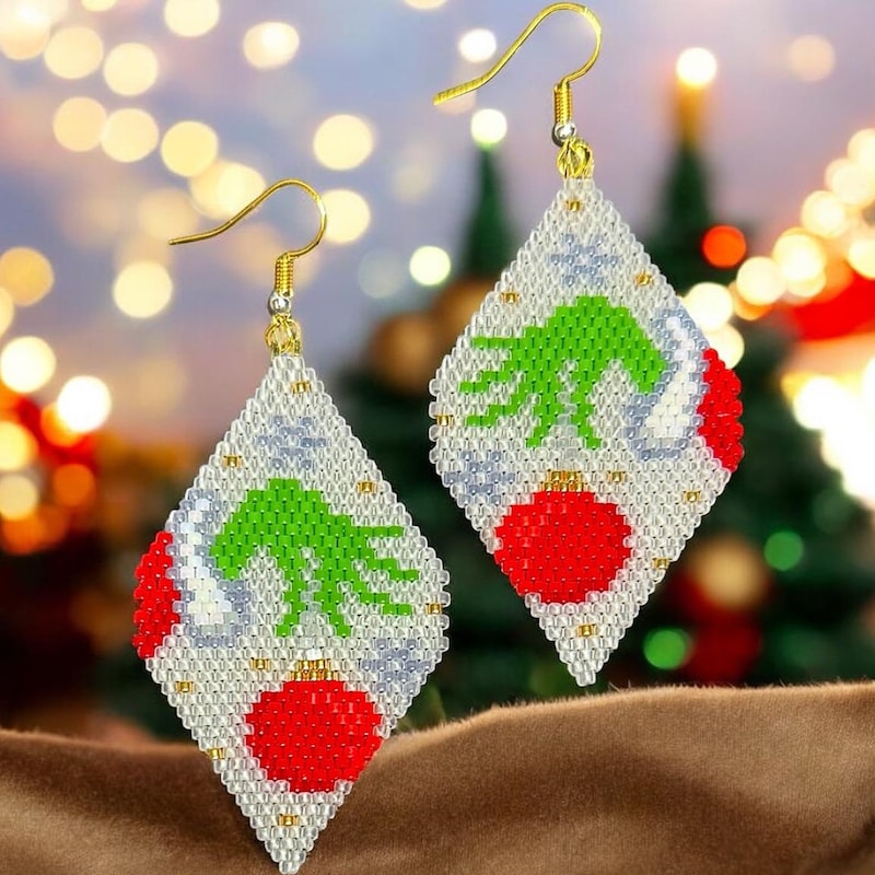 Grinch Beads - Etsy