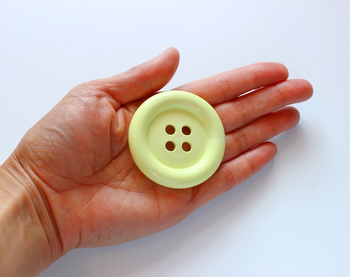 Giant YELLOW Buttons, Giant Plastic Buttons 5cm, Extra Large Buttons ...