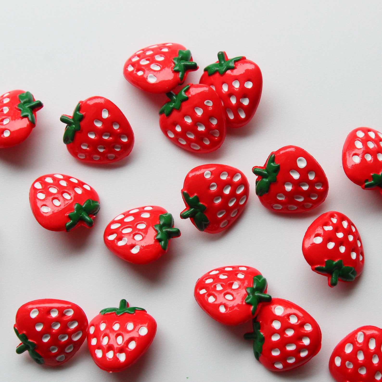 Strawberry Buttons, Children's Buttons, Novelty Buttons, Fruity Buttons ...
