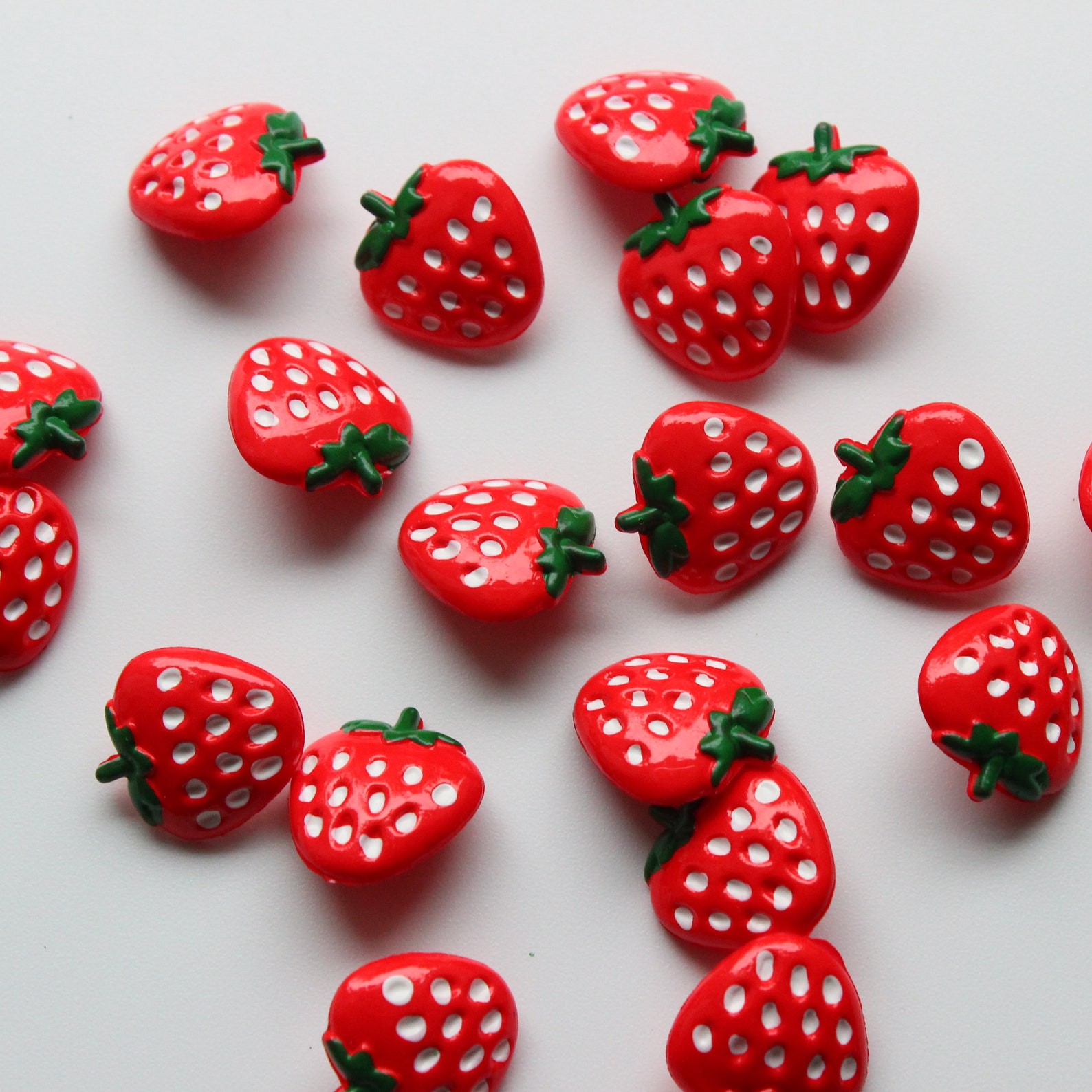 Strawberry Buttons, Children's Buttons, Novelty Buttons, Fruity Buttons ...