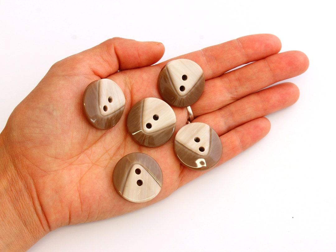 Luxury Chunky Buttons for Cosy Winter Knits, Two Tone Brown Toggles ...