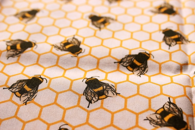 Bees cotton fabric 100% cotton honeycomb bee print cotton | Etsy
