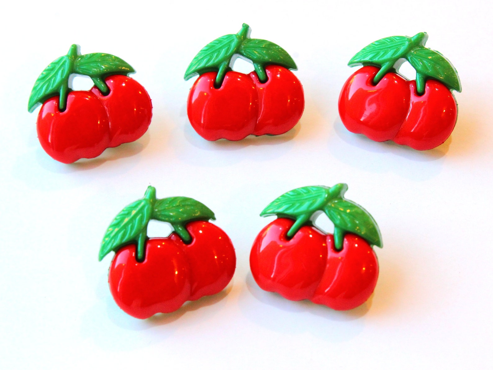 Strawberry Buttons, Children's Buttons, Novelty Buttons, Fruity Buttons ...