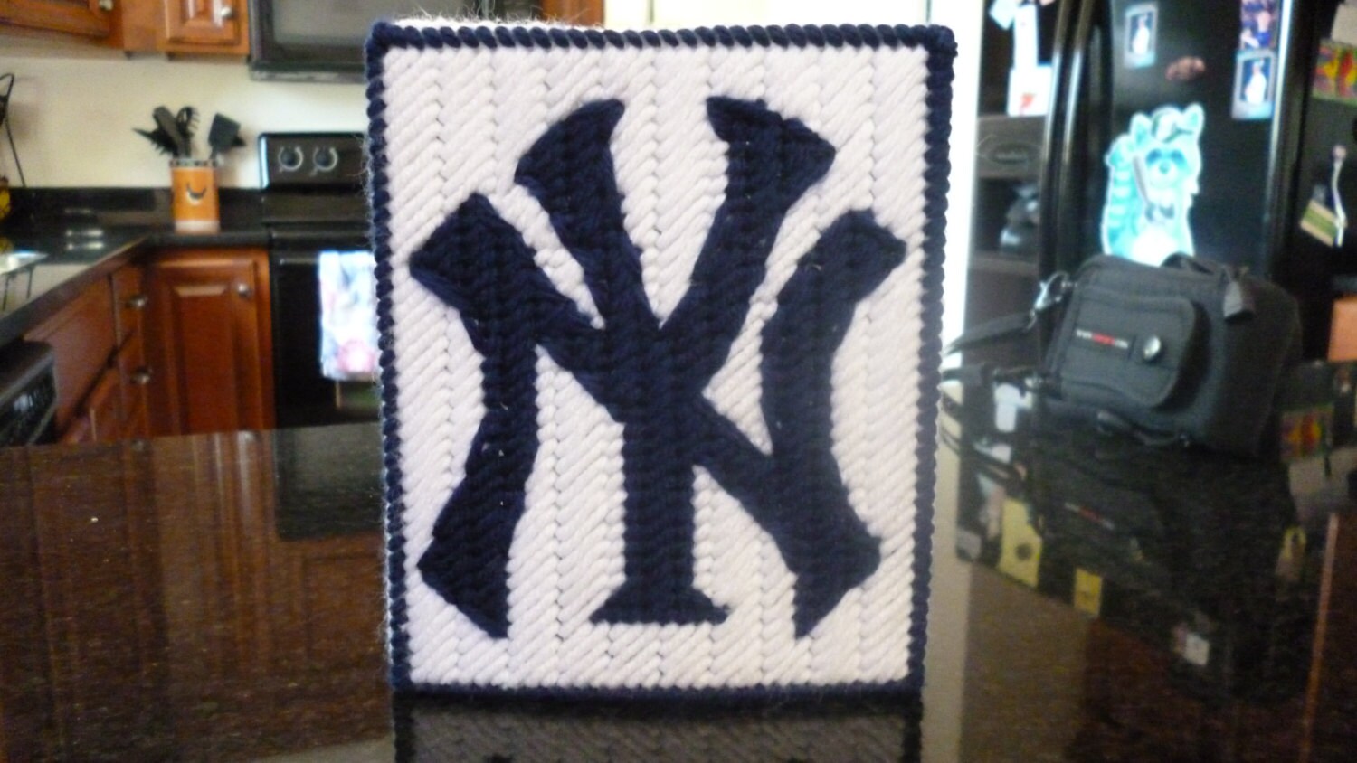 New York Yankees Plastic Canvas Tissue Box Cover - Etsy