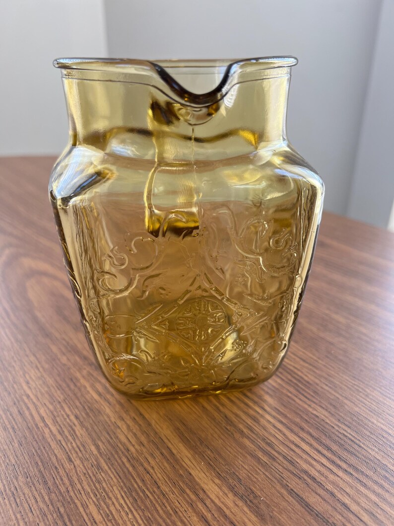 Federal Glass Madrid Amber Pitcher | Vintage Depression Glass Water ...