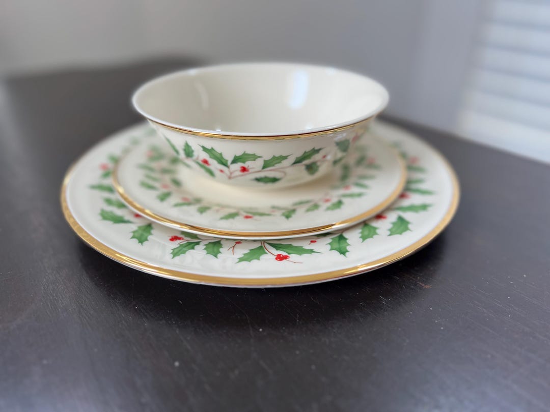 Lenox “holiday” 3-piece Place Setting – Dinner Plate, Salad Plate ...