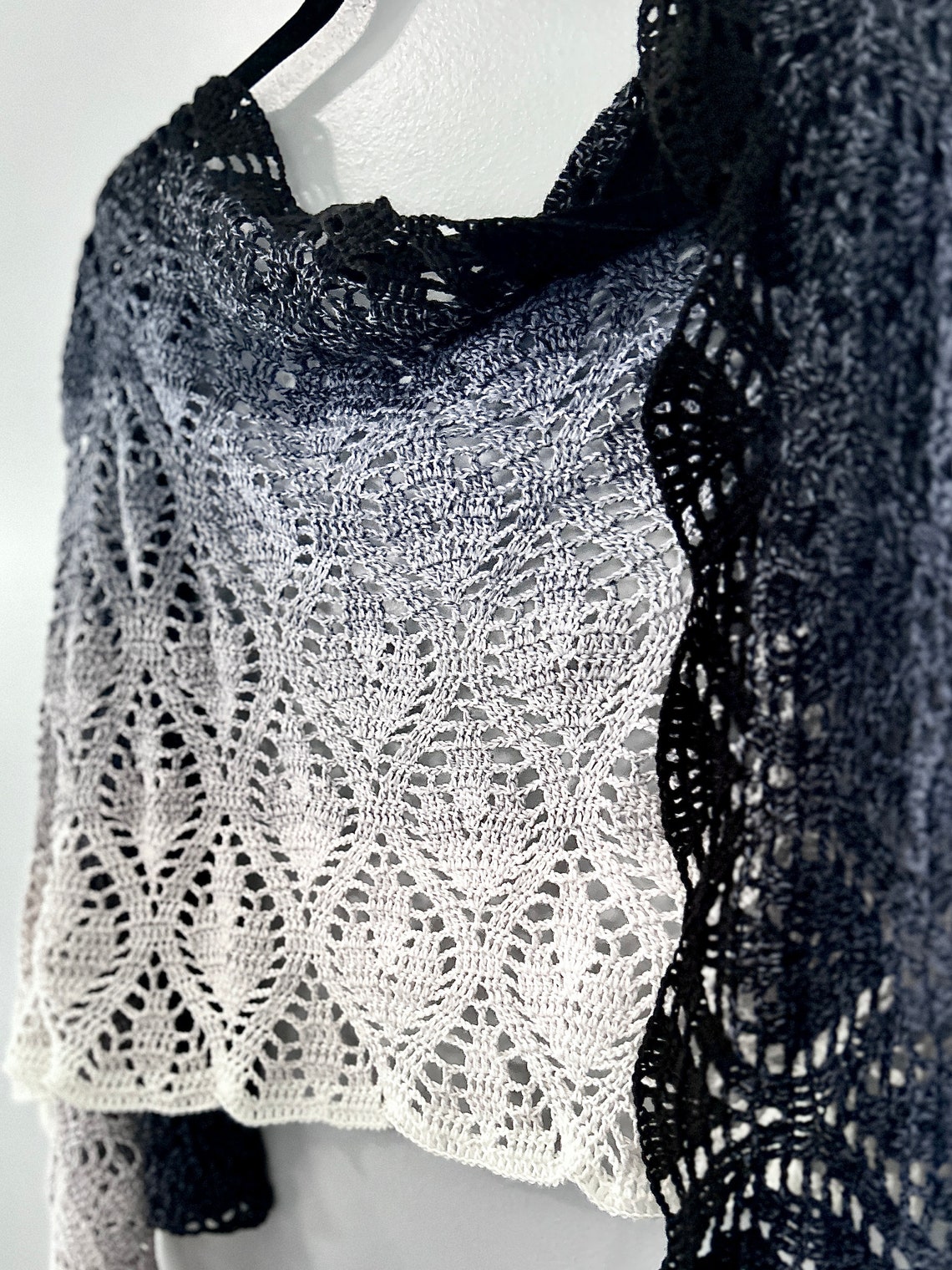 Kira Crochet Wrap Pattern – Bottom-up Rectangle Shawl (PDF Pattern) - Etsy