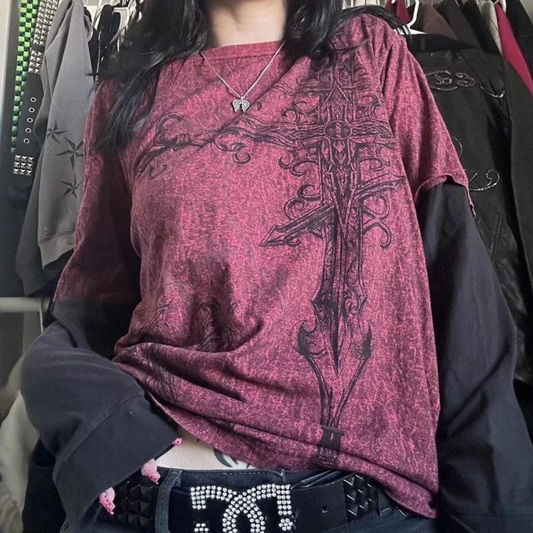 Y2K Grunge Emo T-shirt Vintage 2000s Cross Long Sleeve Tee Cyber Goth E ...
