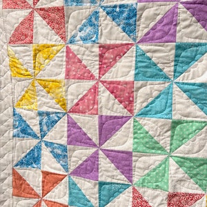 Pastel Pinwheel Baby Quilt - Etsy