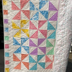 Pastel Pinwheel Baby Quilt - Etsy