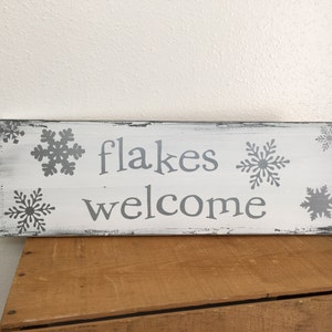 Christmas/winter Wood Sign Flakes Welcome Snowflakes Metallic Silver ...