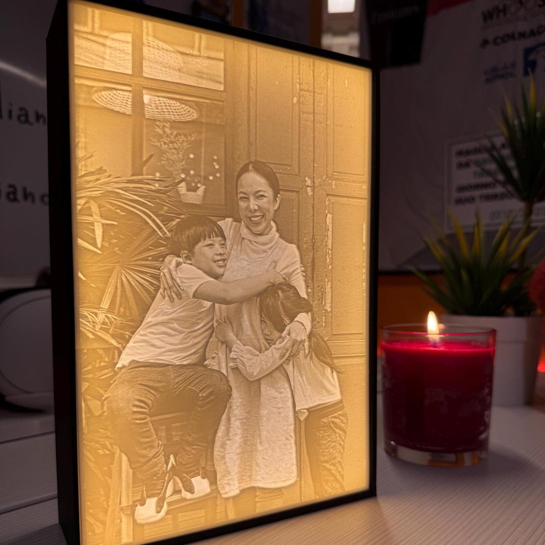 Personalized LED Lithophane | 3d-printed Photo Light Frame | Unique and ...