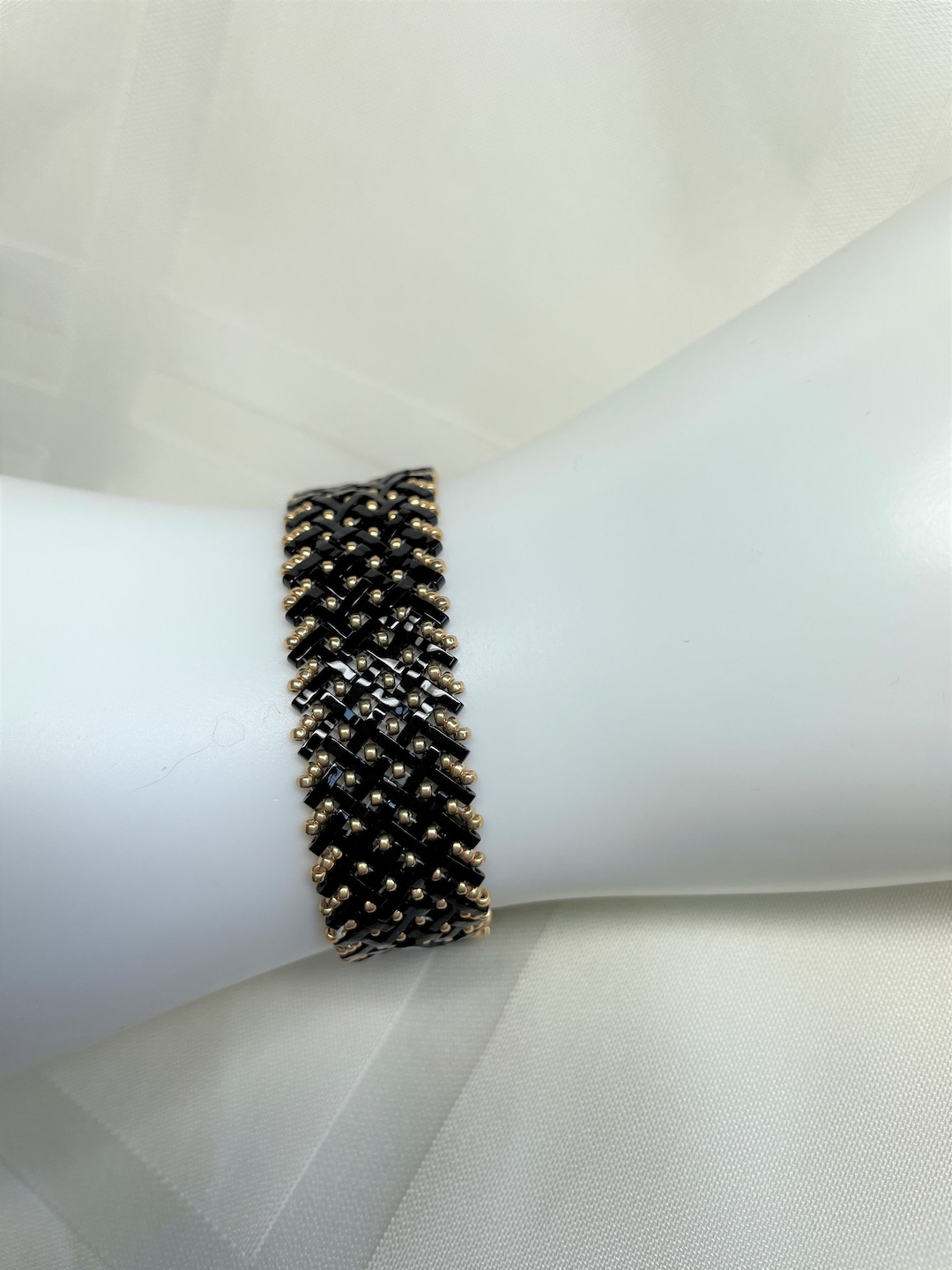 Woven Black and Gold Beaded Bracelet - Etsy