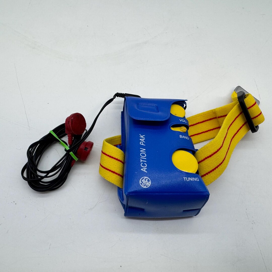 Vintage GE Action Pak AM/FM Radio - 1970s-80s Portable Transistor With ...
