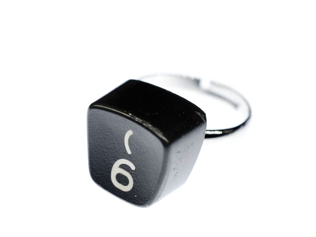 Number Ring 6 Vintage Typewriter Keys Miniblings Unique Square Numbers ...