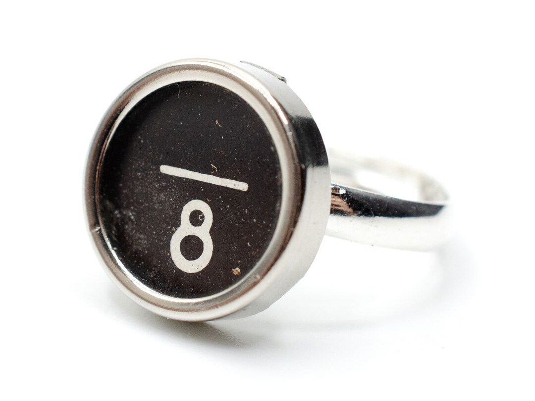 Underline 8 Eight Button Ring Typewrit Button Miniblings Upcycling ...