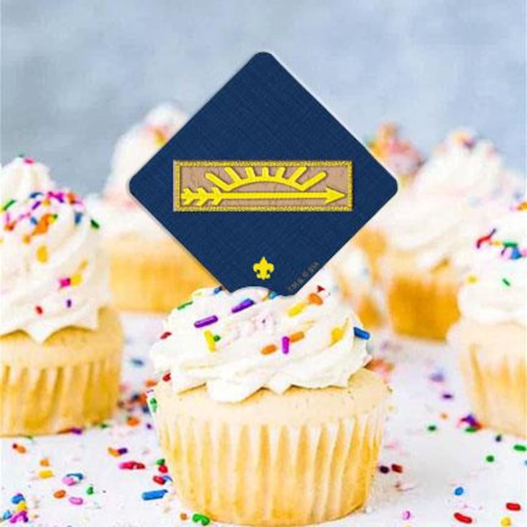 Cub Scout Cupcake Toppers, Arrow of Light Cupcake Toppers, Custom ...