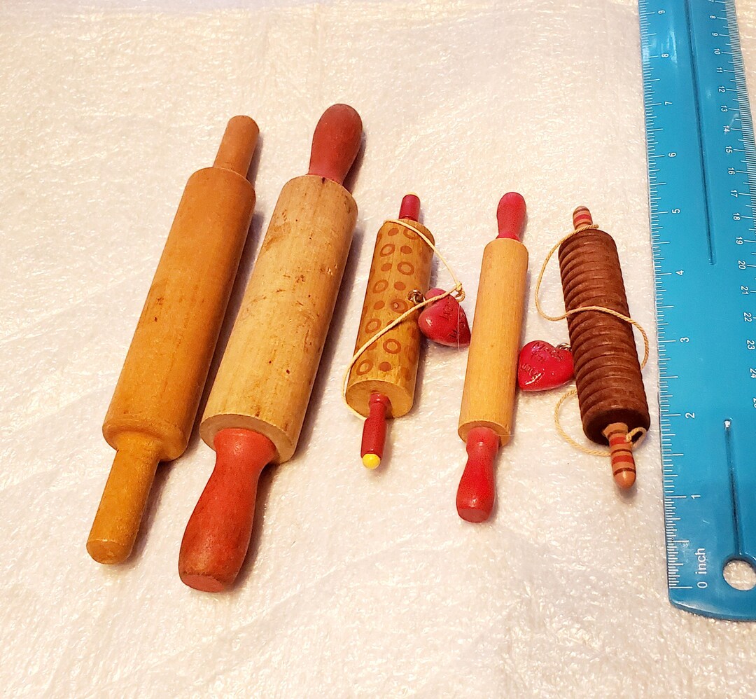 5 WOODEN ROLLING PINS Vintage Children's Size and Toy Size, 2.75 in to ...