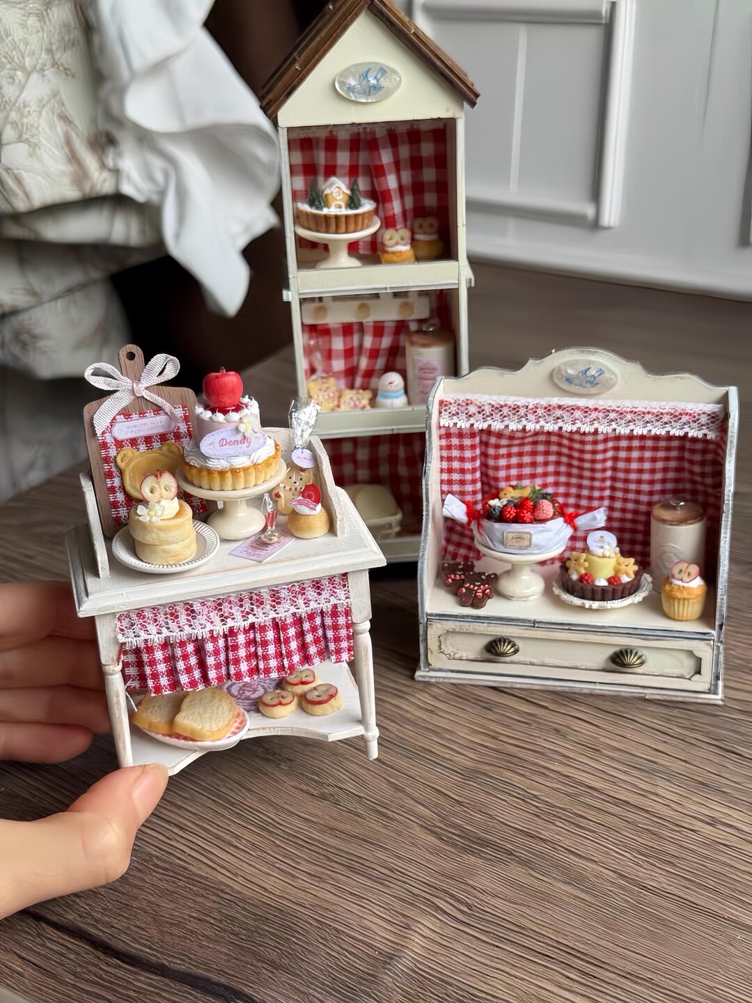 Christmas Dessert Table Miniature | Handmade Vintage Cake Stand | Tea ...