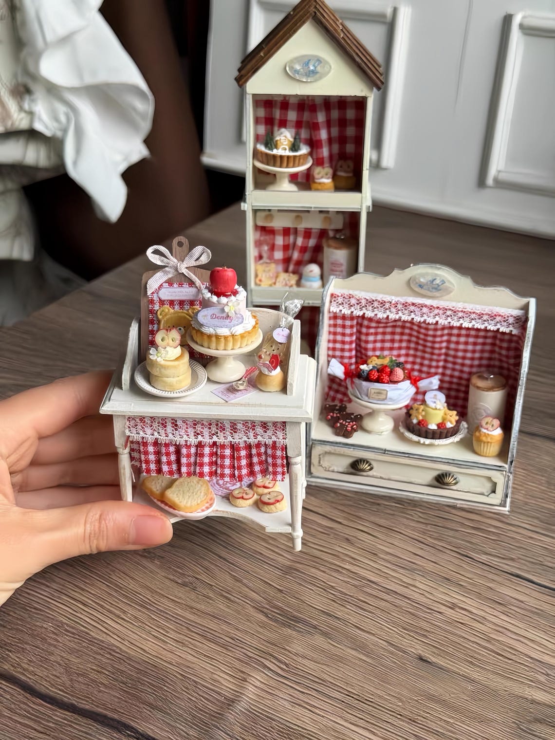 Christmas Dessert Table Miniature | Handmade Vintage Cake Stand | Tea ...