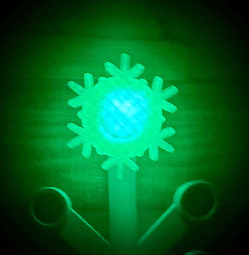 Custom 3D Printed Light-up Brick Style Wreath • LED Snowflakes in Red ...