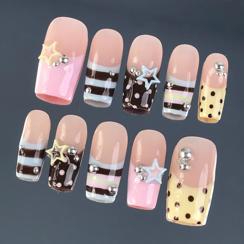 Pastel Stripe Star Press-on Nails, Soft Pink, Brown & Cream Lines With ...