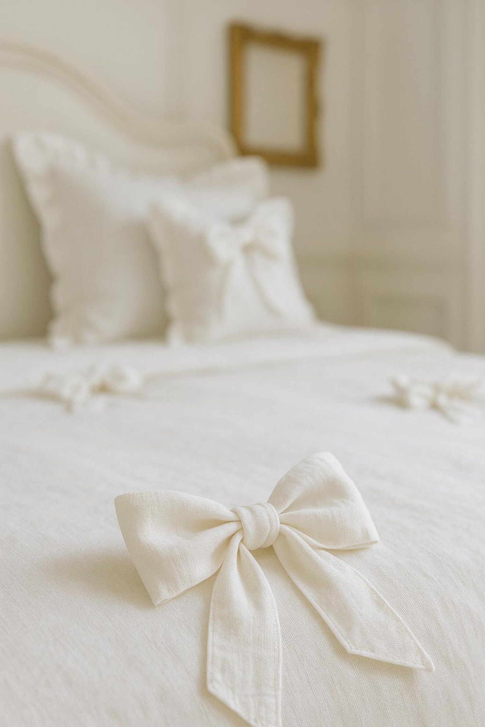 White Bow Bedding Set – Ruffled Bedskirt, Cottagecore Duvet Cover - Etsy