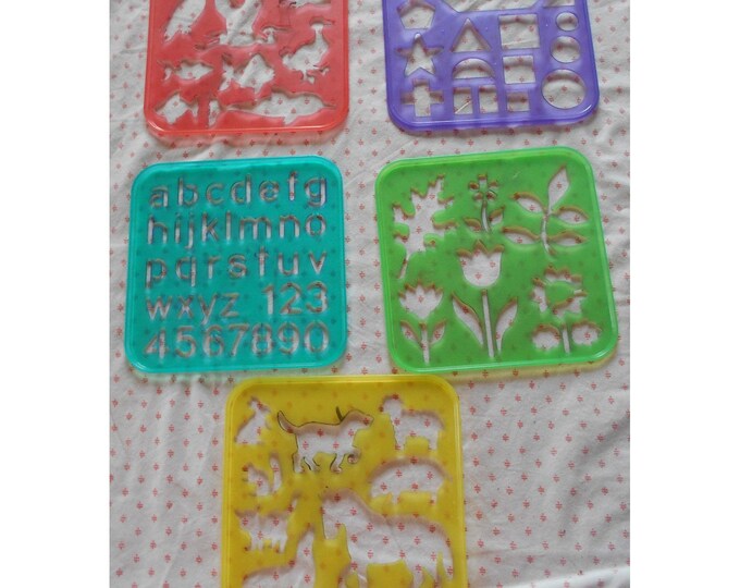 1980s Tupperware 5 Stencil Art Set Complete EUC Letters Animals Shapes ...