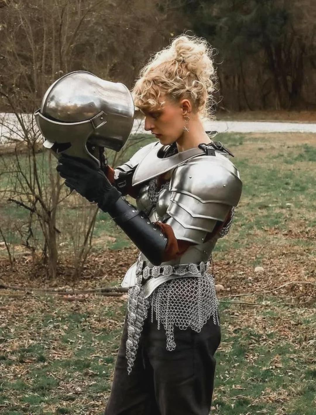 Handmade Medieval Barbute Knight Armor Set – Female Steel Costume - Etsy