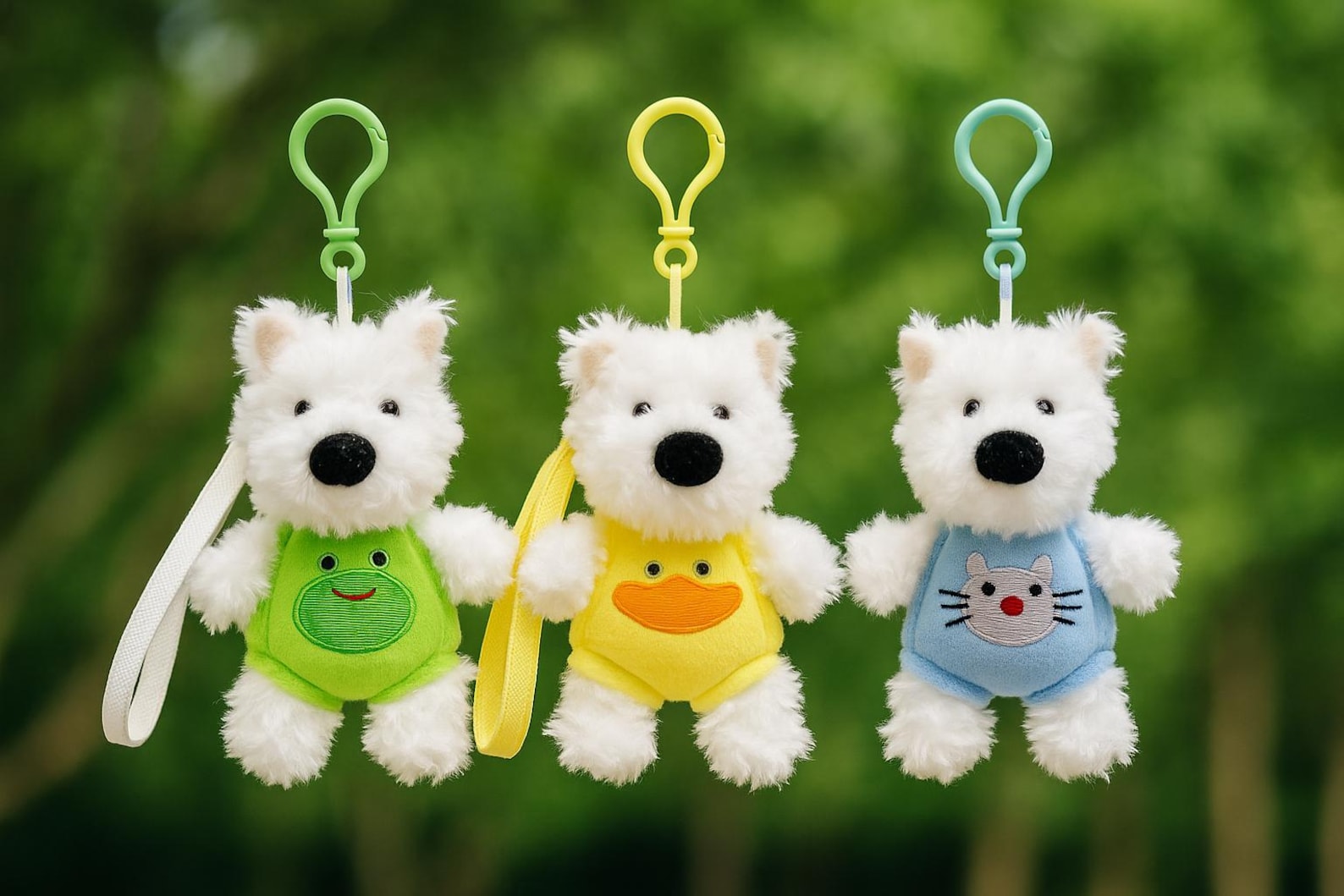 Cute Fluffy White Dog Keychain – Adorable Plush Puppy Charm for Bags ...