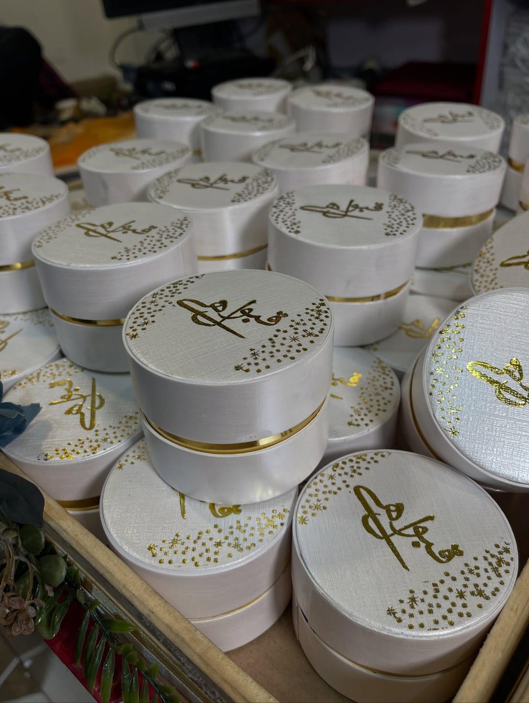 Gold Foil Arabic Calligraphy Favor Boxes – Wedding & Nikah Party Favors ...