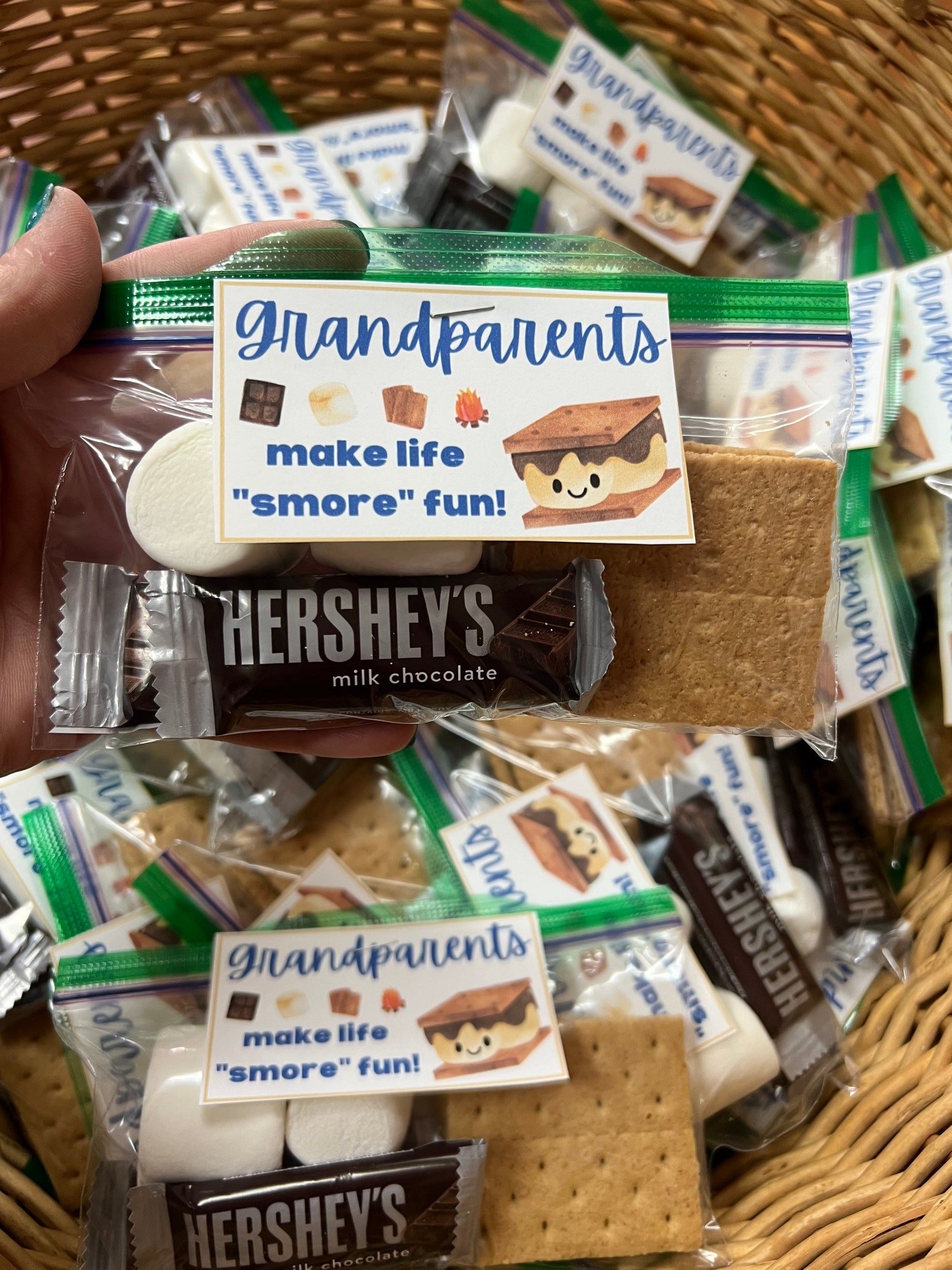 Grandparent's Day Printable Tags, S'more Themed Grandparents Day Craft ...